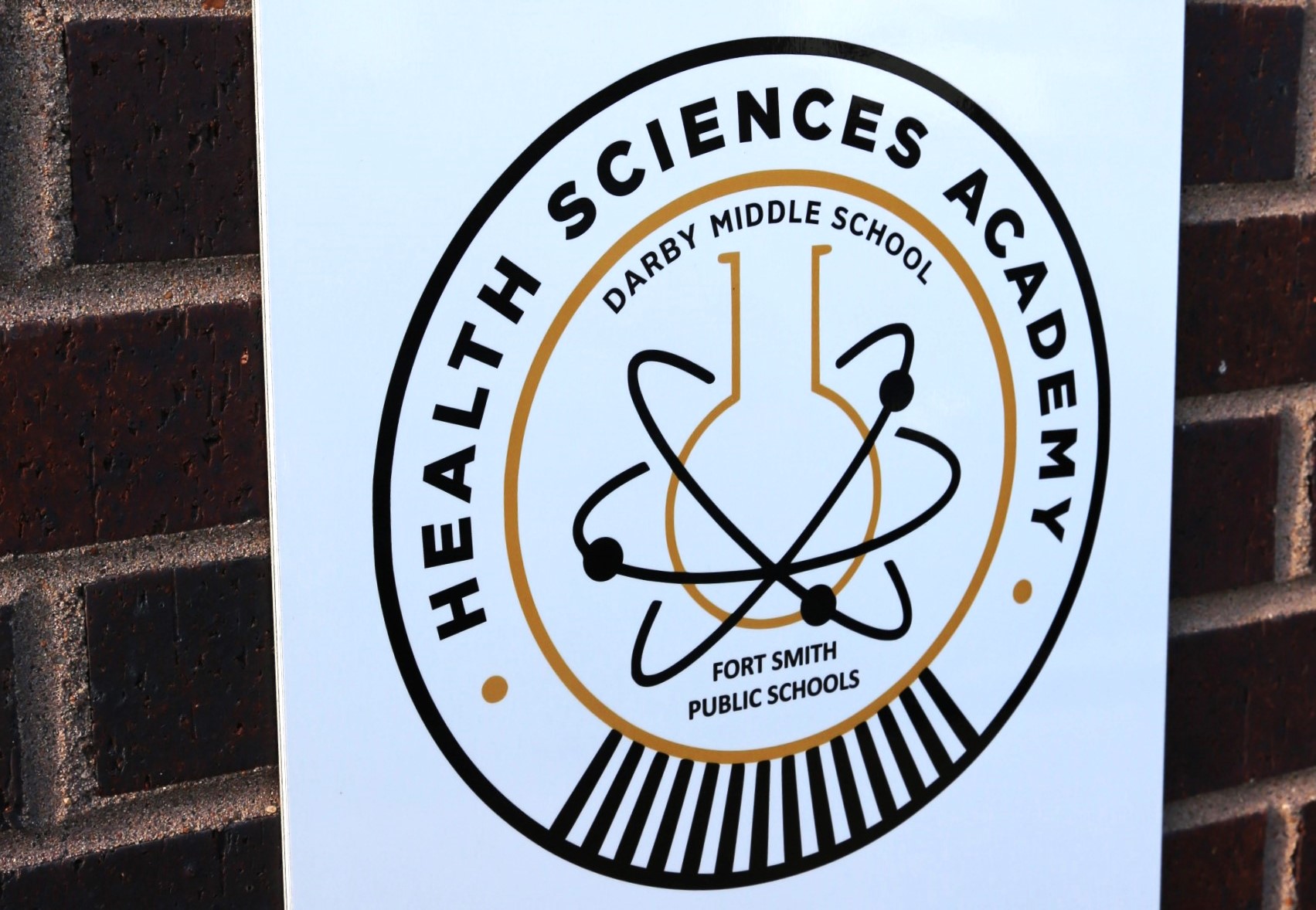 Fort Smith Students Step into the Future of Medicine with Health ...